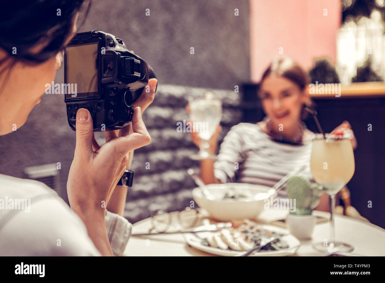 Selective focus of a professional photo camera Stock Photo - Alamy