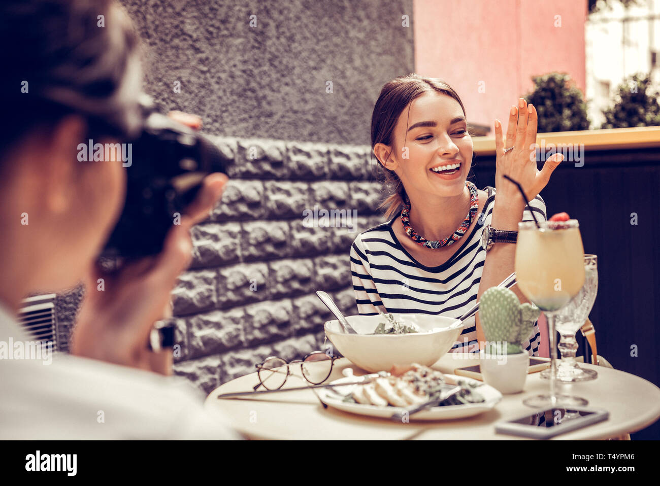 Engagement ring photos hi-res stock photography and images - Alamy