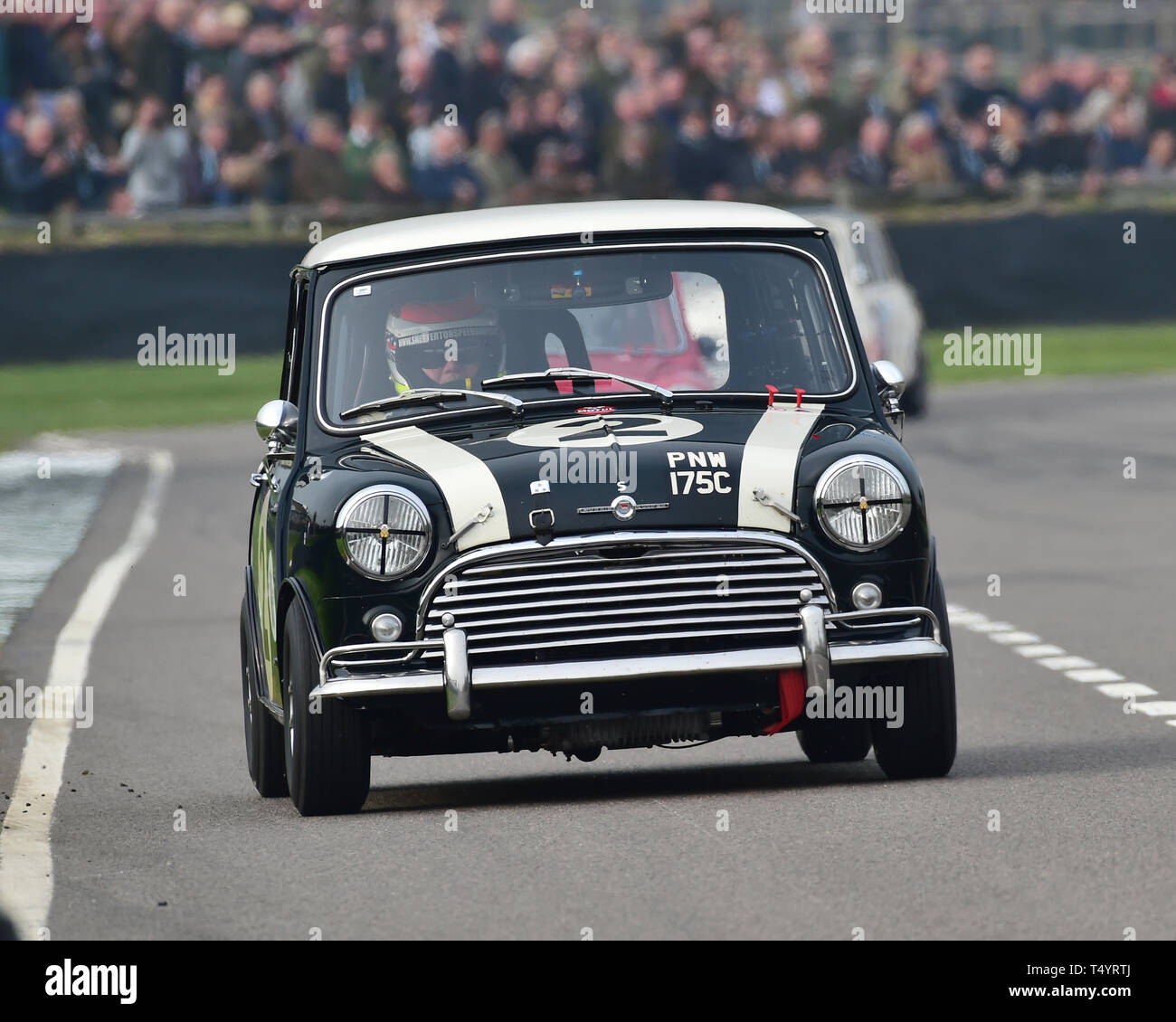 Jonathan Lewis, Morris Mini Cooper S, Betty Richmond Trophy Final, Mini ...