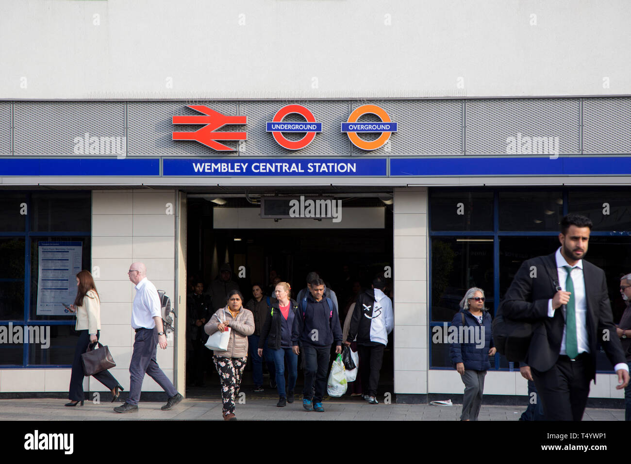 Wembley Central Station entrance on High Road, Wembley busy with ...