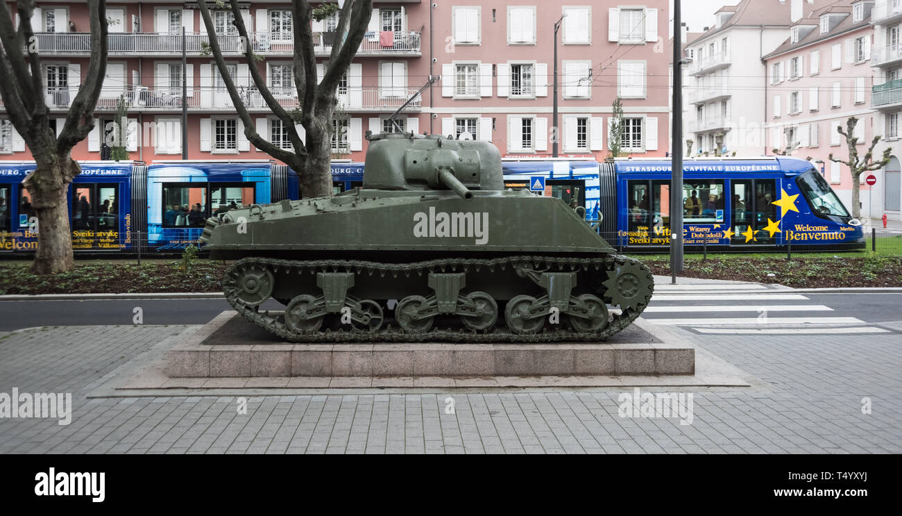 Moderne panzer hi-res stock photography and images - Alamy