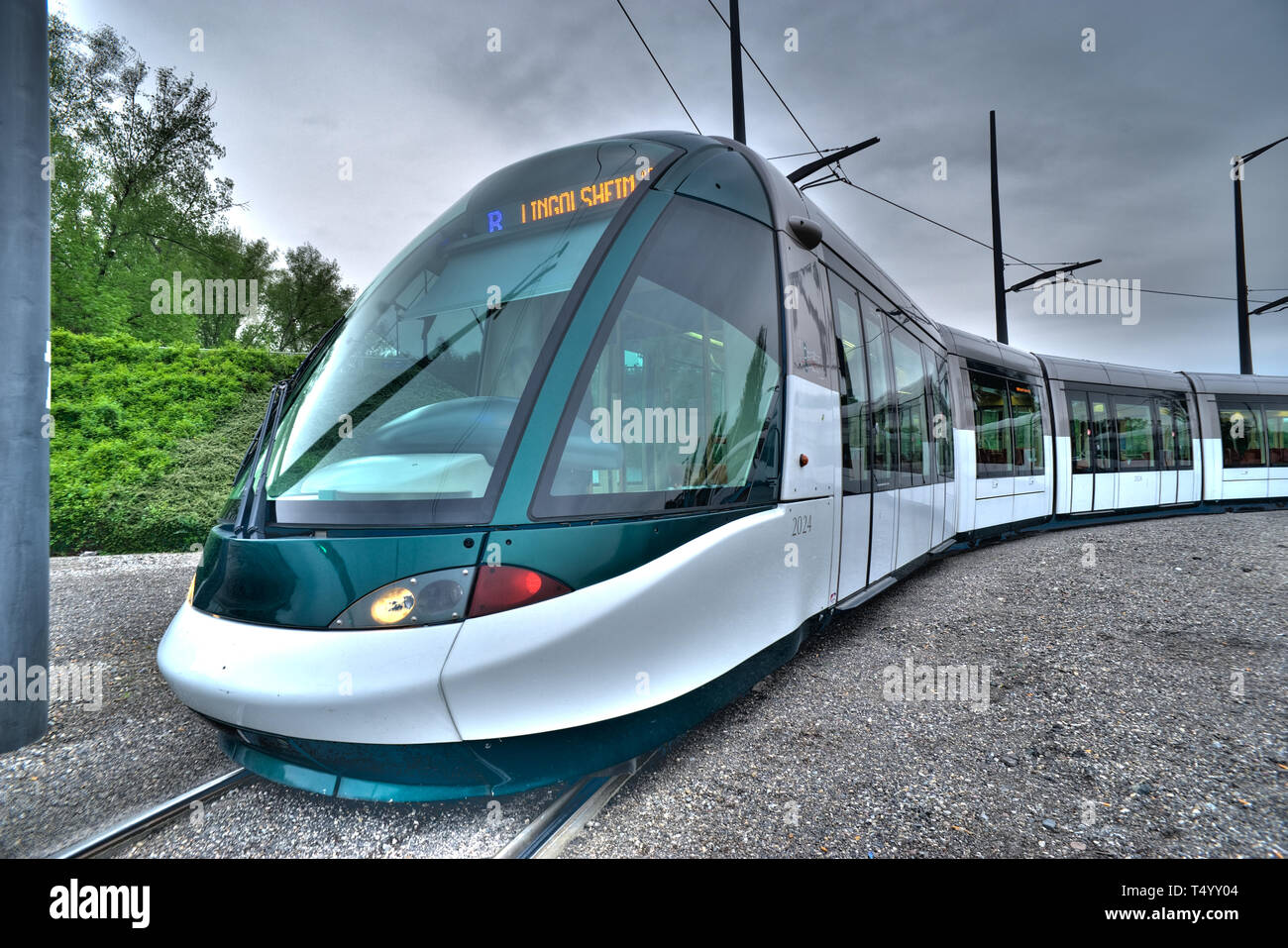 Strasbourg, moderne Straßenbahn - Strasbourg, modern Tramway Stock ...