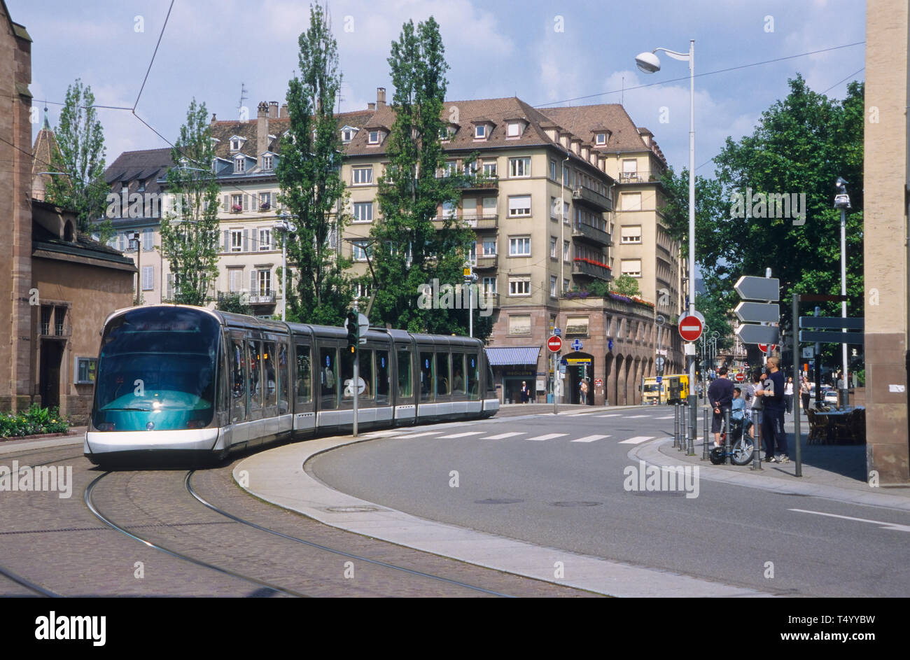 Strasbourg, moderne Straßenbahn - Strasbourg, modern Tramway Stock ...