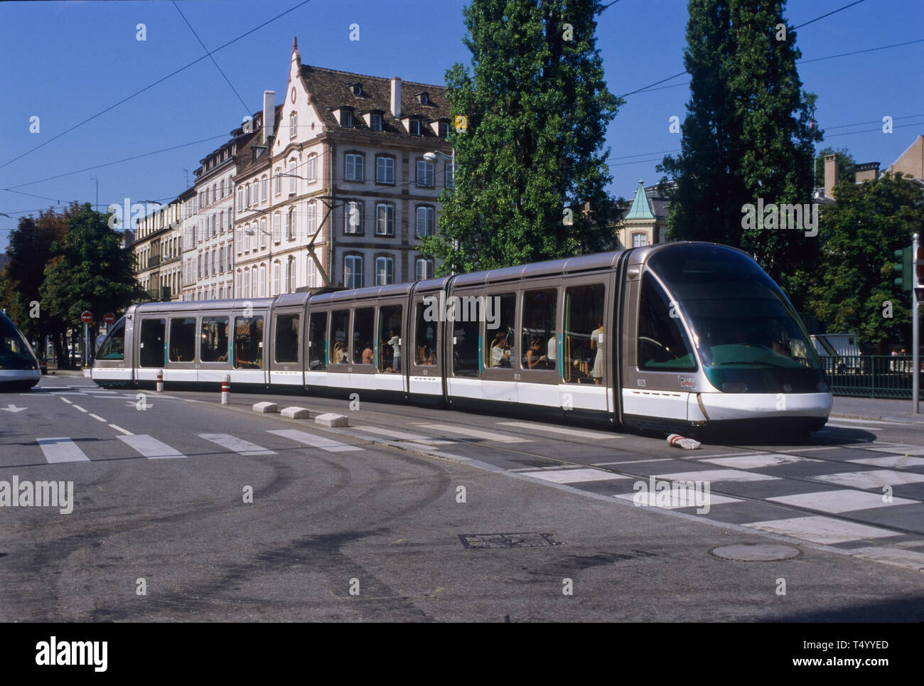 Strasbourg, moderne Straßenbahn - Strasbourg, modern Tramway Stock ...
