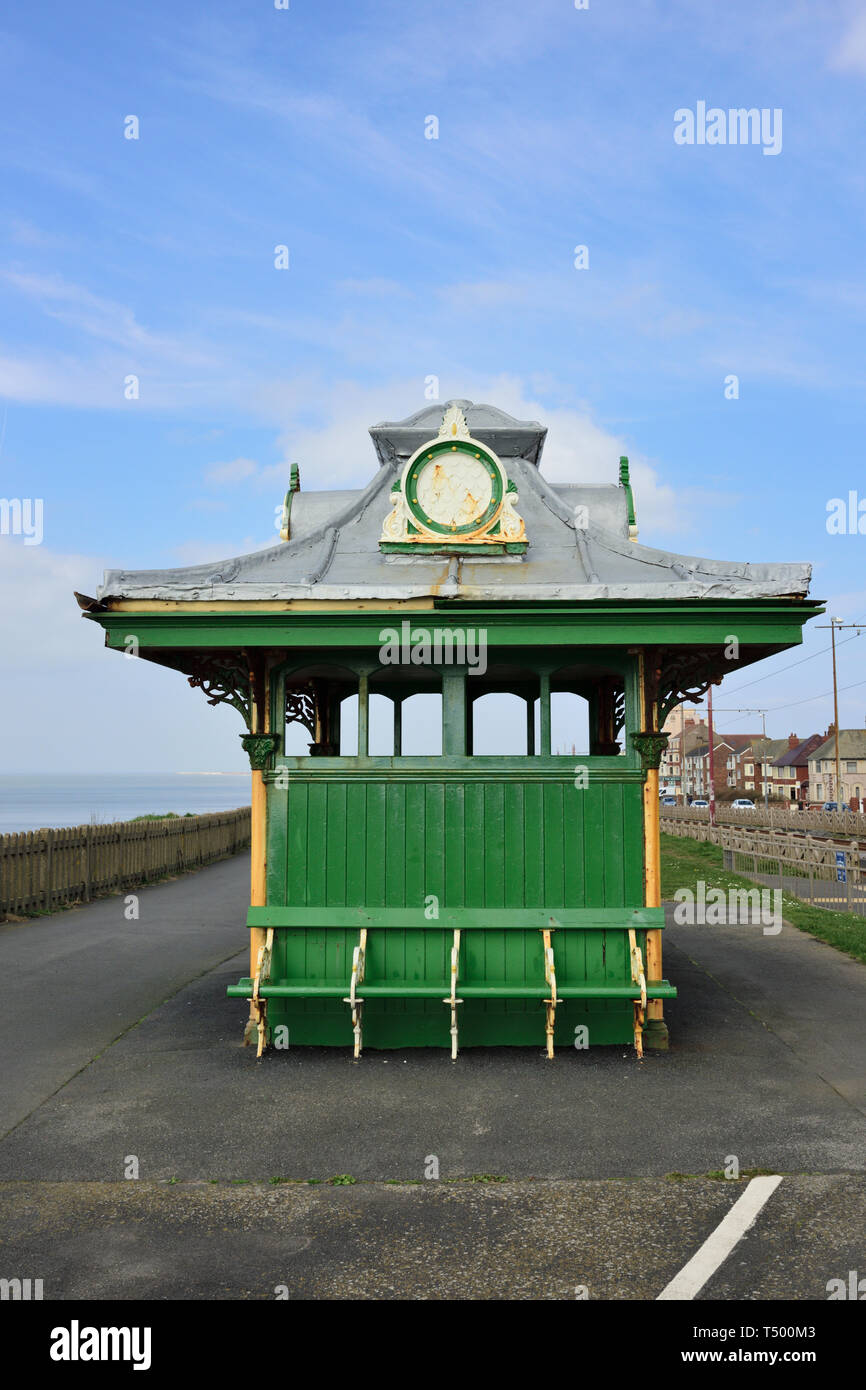Seafront promenade shelter on Anchorsholme promenade in Blackpool ...