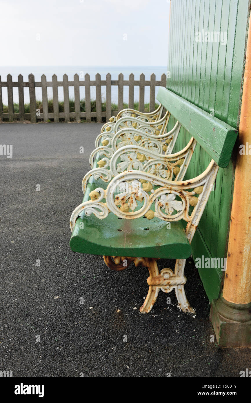 Green timber backrest hi-res stock photography and images - Alamy