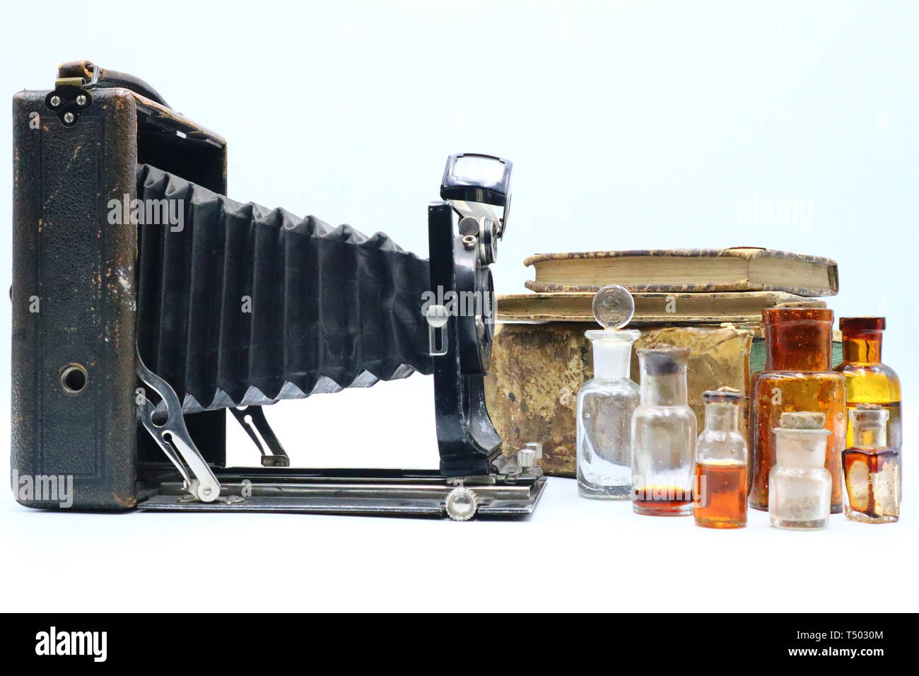 Cobalt blue poison bottle hi-res stock photography and images - Alamy