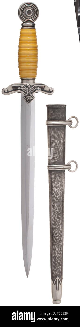 A dagger M 38 for leaders The blade with reverse Eickhorn logo and TeNo ...