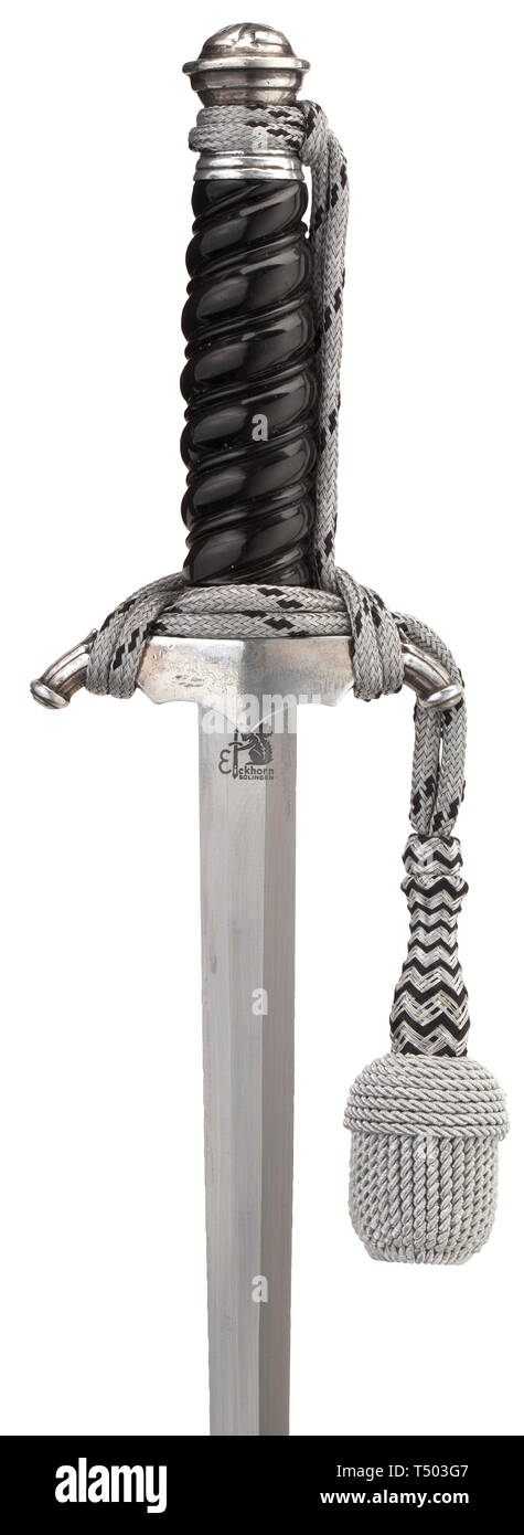 A dagger M 38 for leaders of the railway protection, with sword knot ...