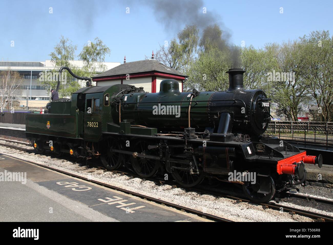 Keighley Railway Station 19th April 2019 Stock Photo - Alamy