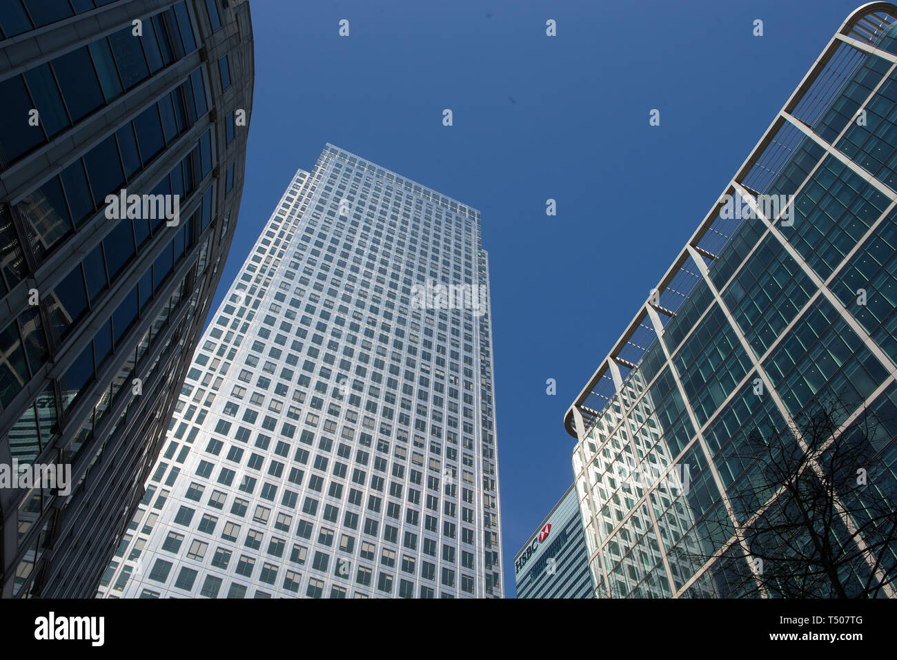 One Canada Square skyscraper, Canary Wharf, London England UK Stock ...
