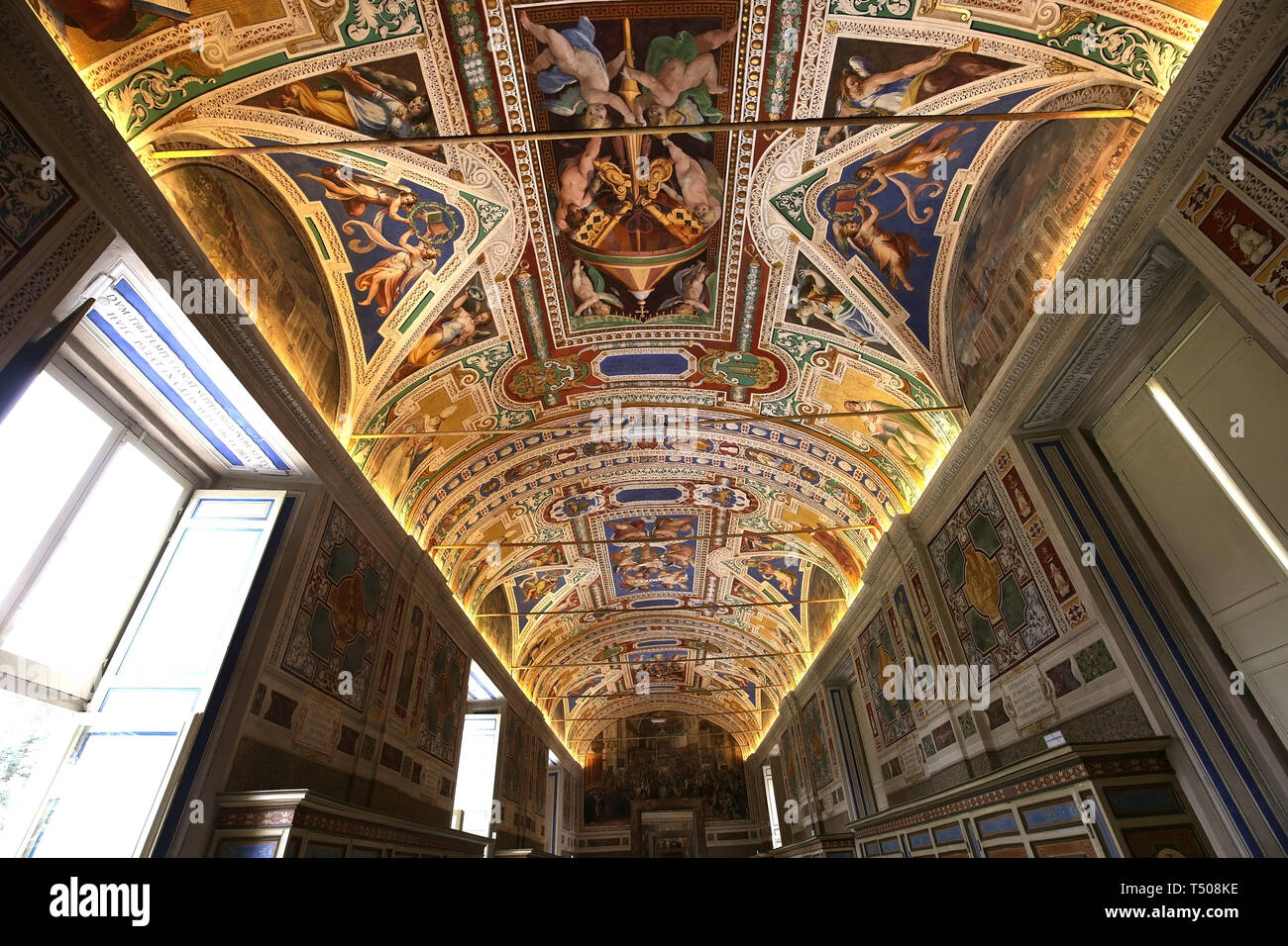 The Vatican Library Stock Photos & The Vatican Library Stock Images ...