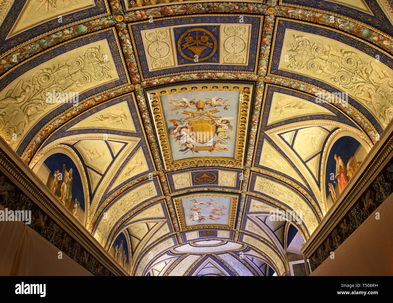 VATICAN CITY, VATICAN, JUNE 12, 2015 : ceilings and architectural ...