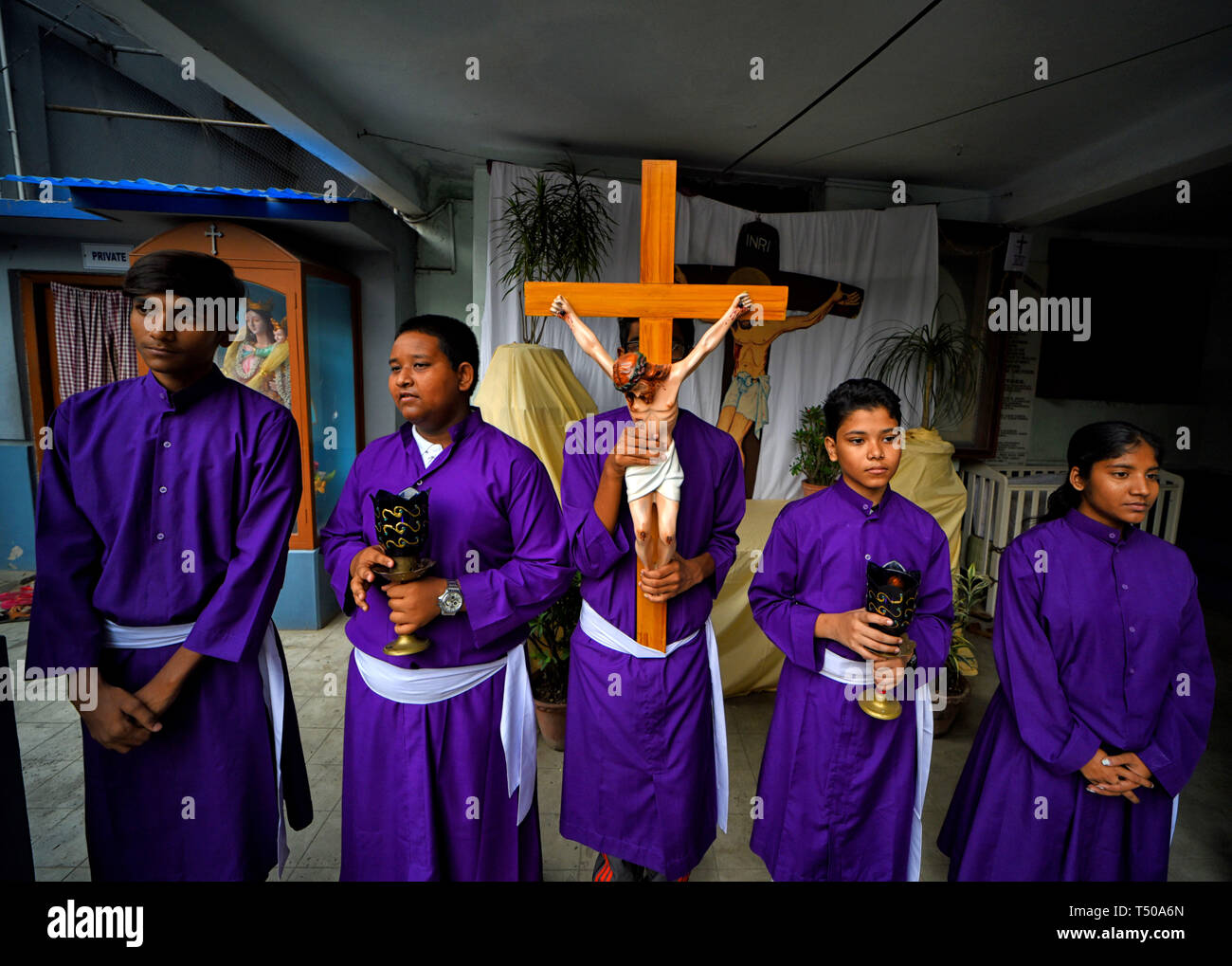 Christian child hi-res stock photography and images - Alamy