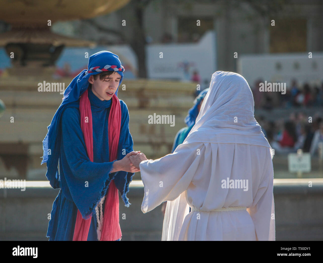 Actors in performance entry hi-res stock photography and images - Alamy