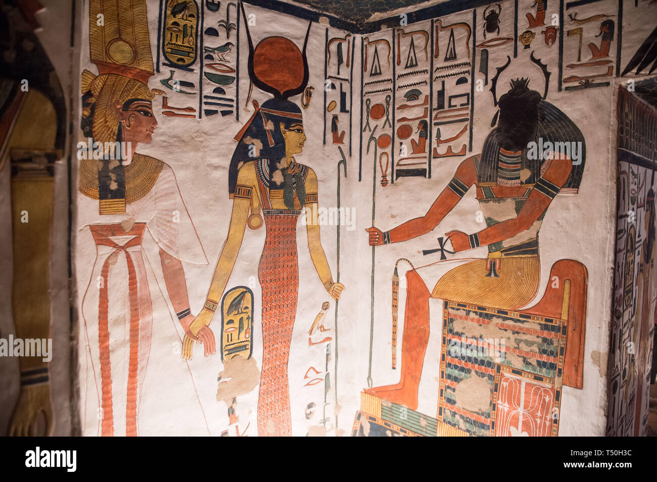 Tomb china mural hi-res stock photography and images - Alamy