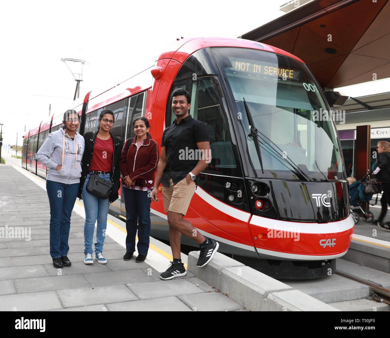 Canberra, Australia. 20th Apr, 2019. People pose for photos in front of ...