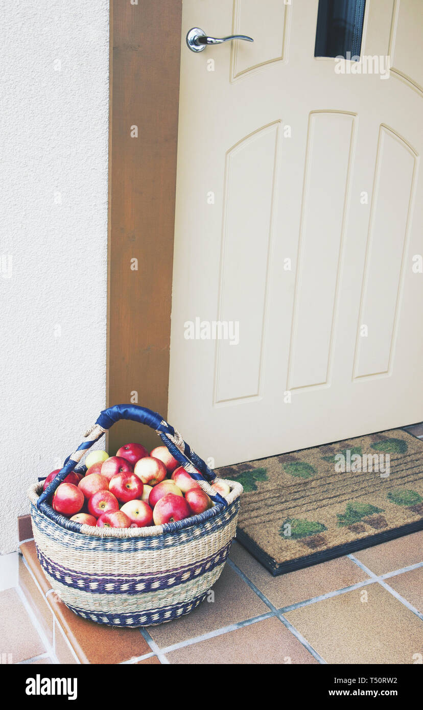 Real life farming hi-res stock photography and images - Alamy
