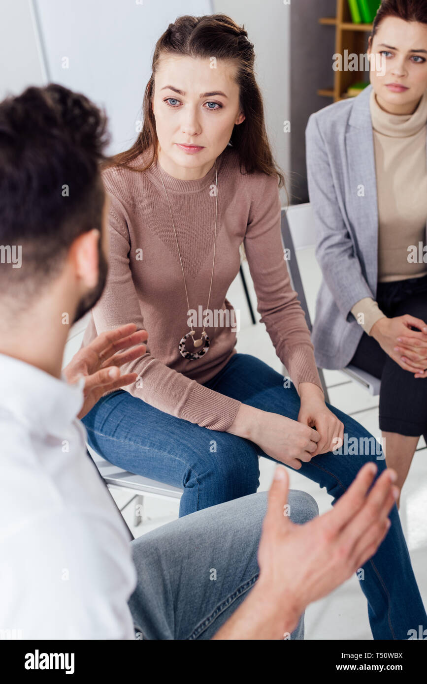 Therapy discuss hi-res stock photography and images - Alamy