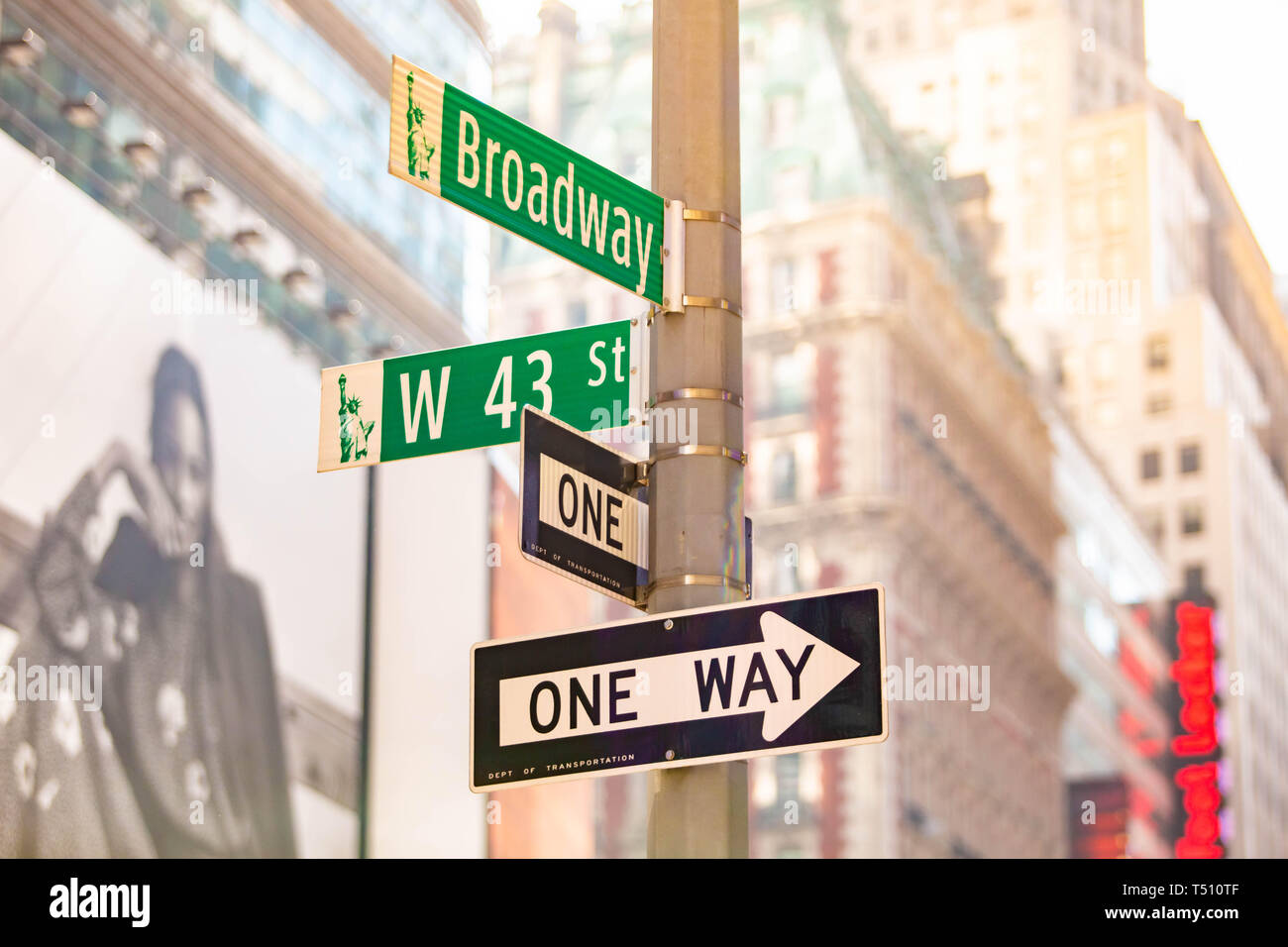 New York City green street signs midtown at day Stock Photo - Alamy