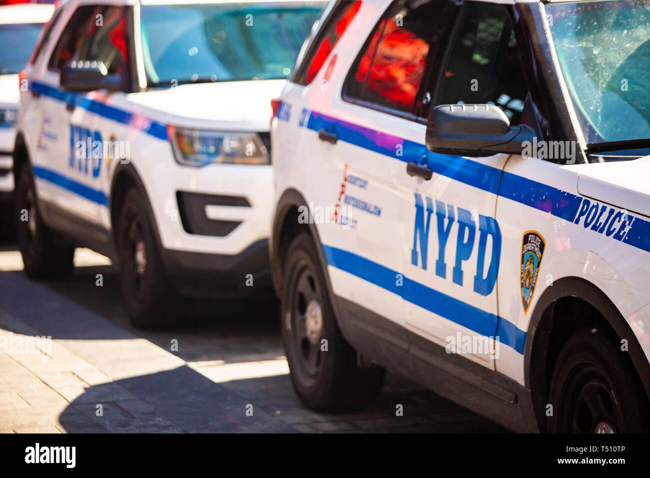 New York NYPD Police car with sirens at day on street Stock Photo - Alamy