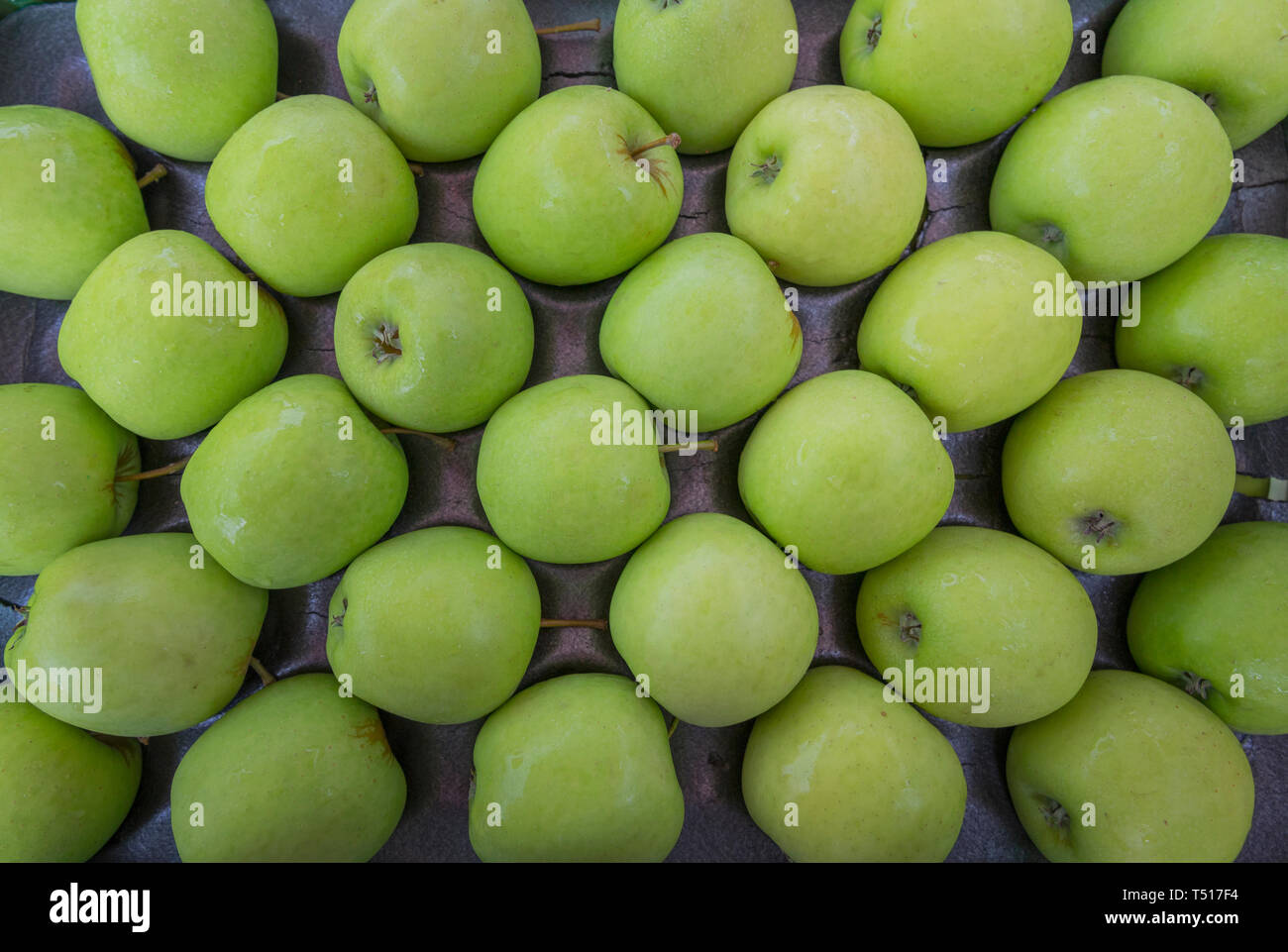 Apple Fruit Price In Bangladesh at Eileen Porras blog