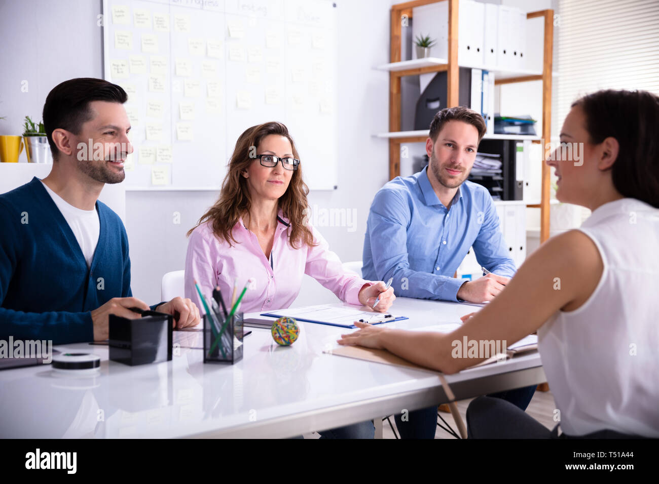 Interview skills hi-res stock photography and images - Alamy