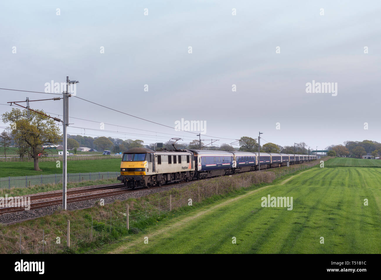 Freightliner class 90 electric locomotive on the west coast main line ...