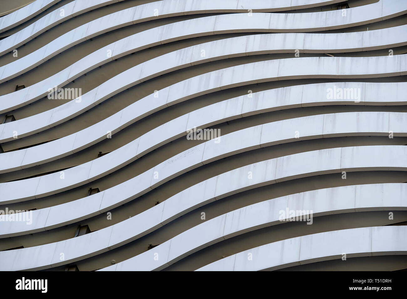 Modern Building Facade Patterns Designs