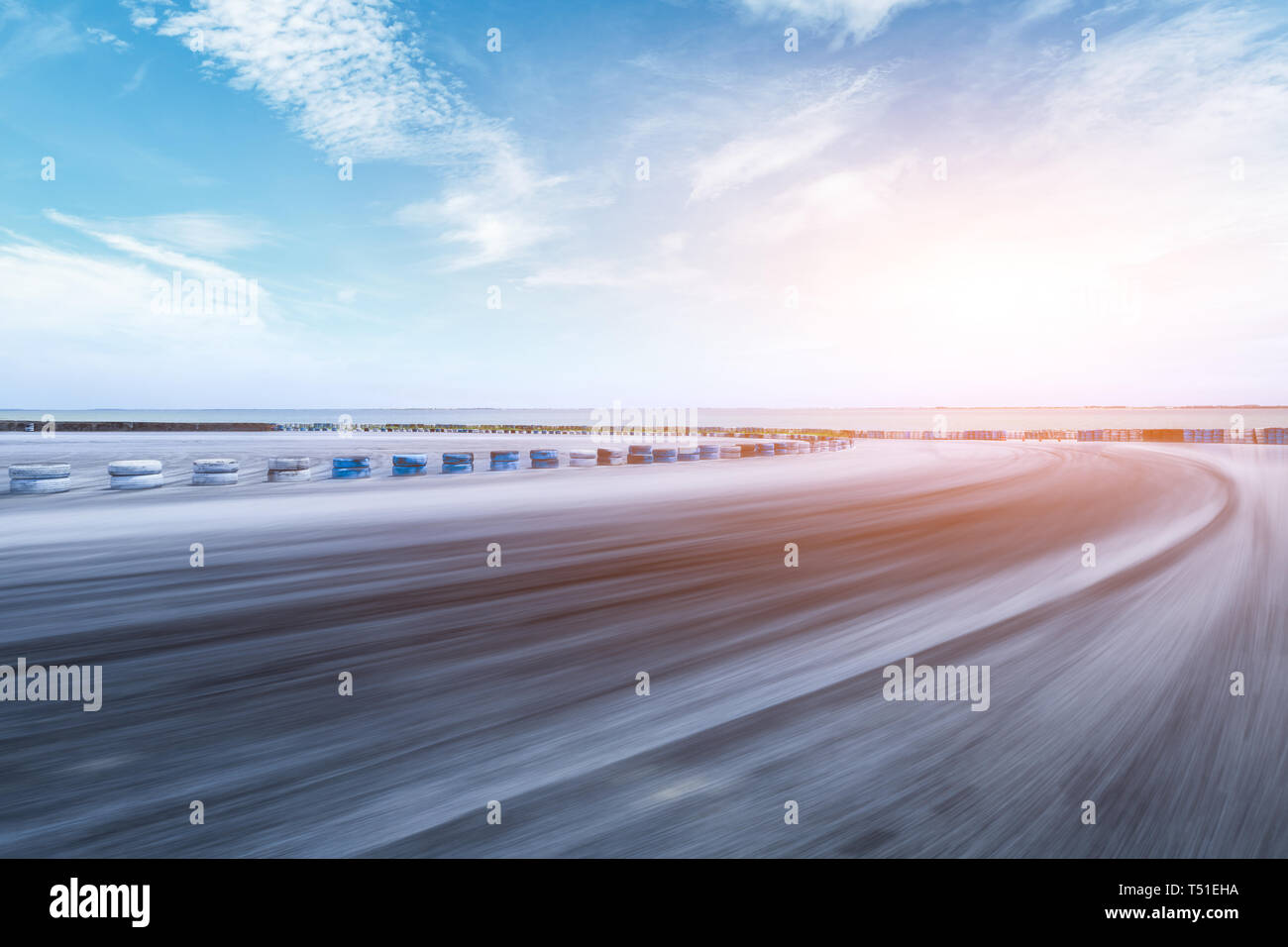 Platform blurred empty transport hi-res stock photography and images ...