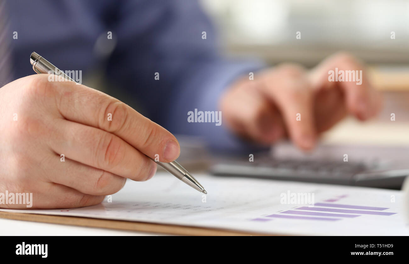 Bank worker hi-res stock photography and images - Alamy