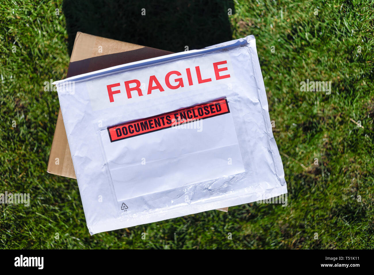 Parcel documents hi-res stock photography and images - Alamy
