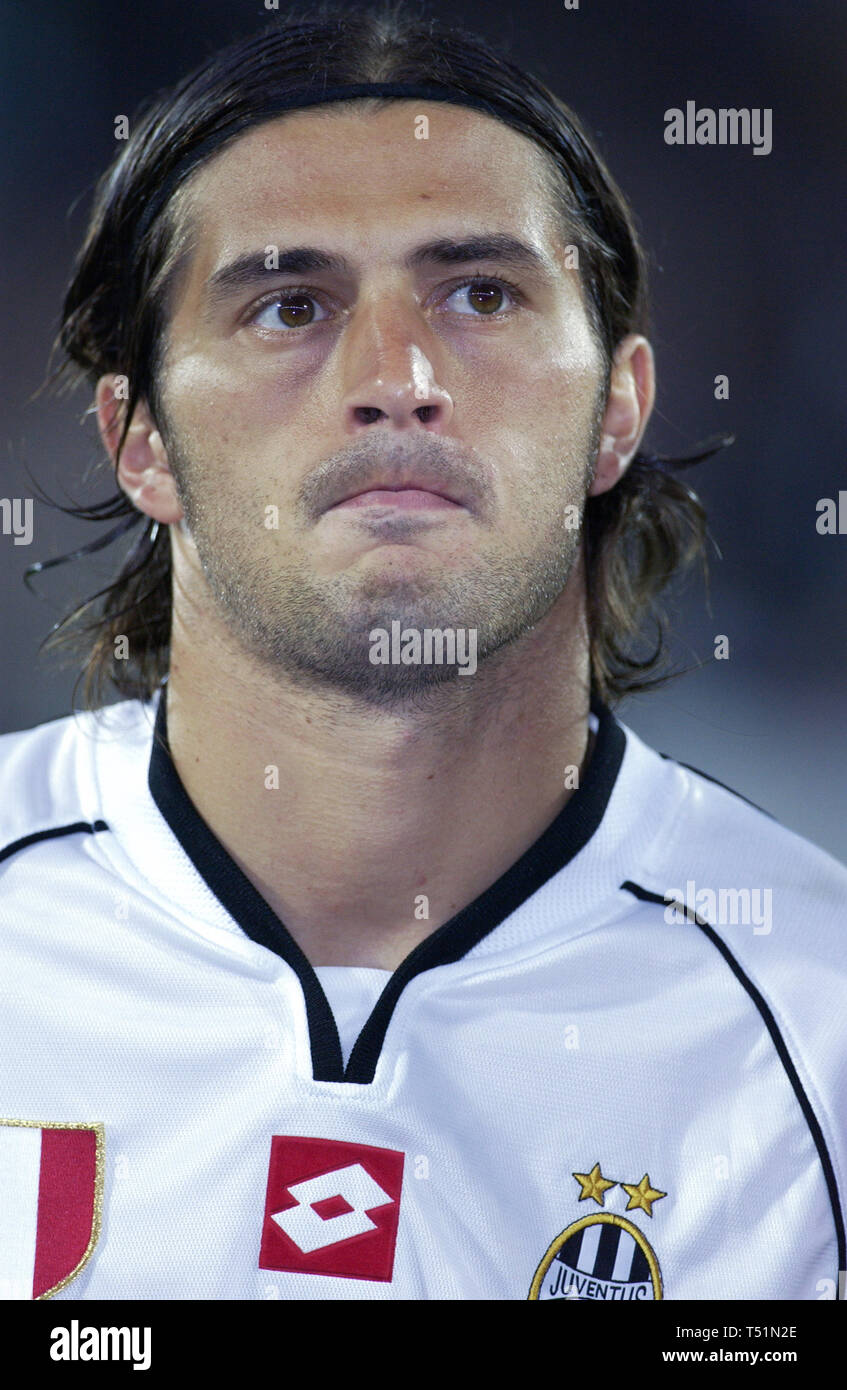 Juventus tacchinardi 2002 hi-res stock photography and images - Alamy