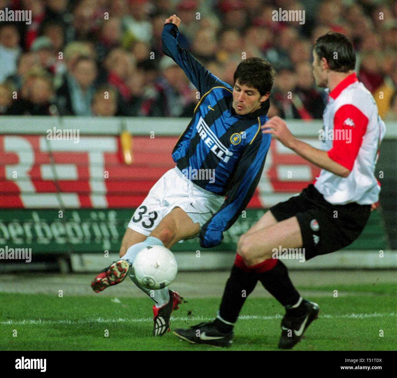 De Kuip Rotterdam Netherlands 11.4..2002, football: UEFA Champions ...