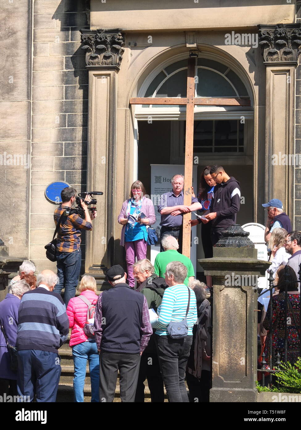 Good friday church service hi-res stock photography and images - Alamy