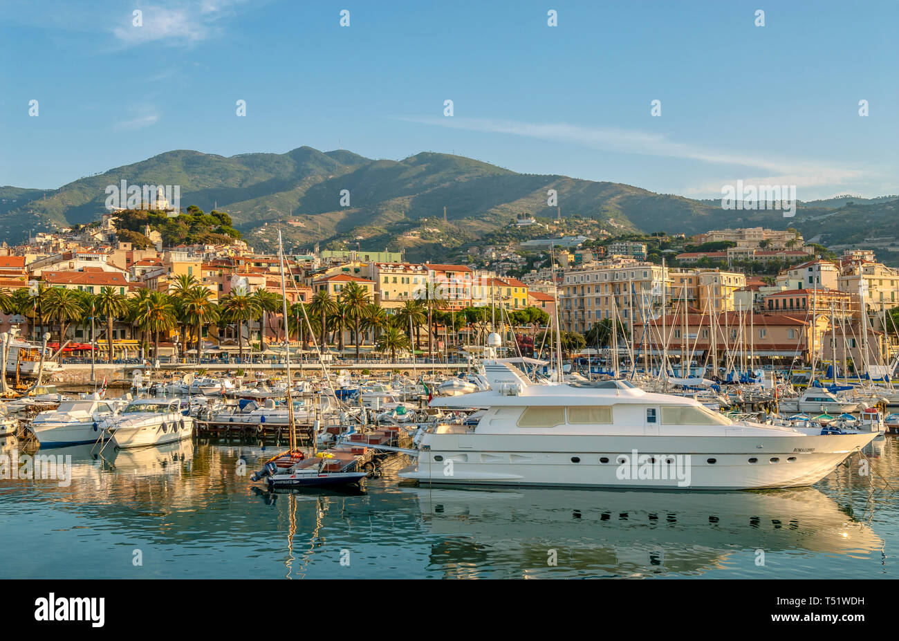 San remo beach hi-res stock photography and images - Alamy