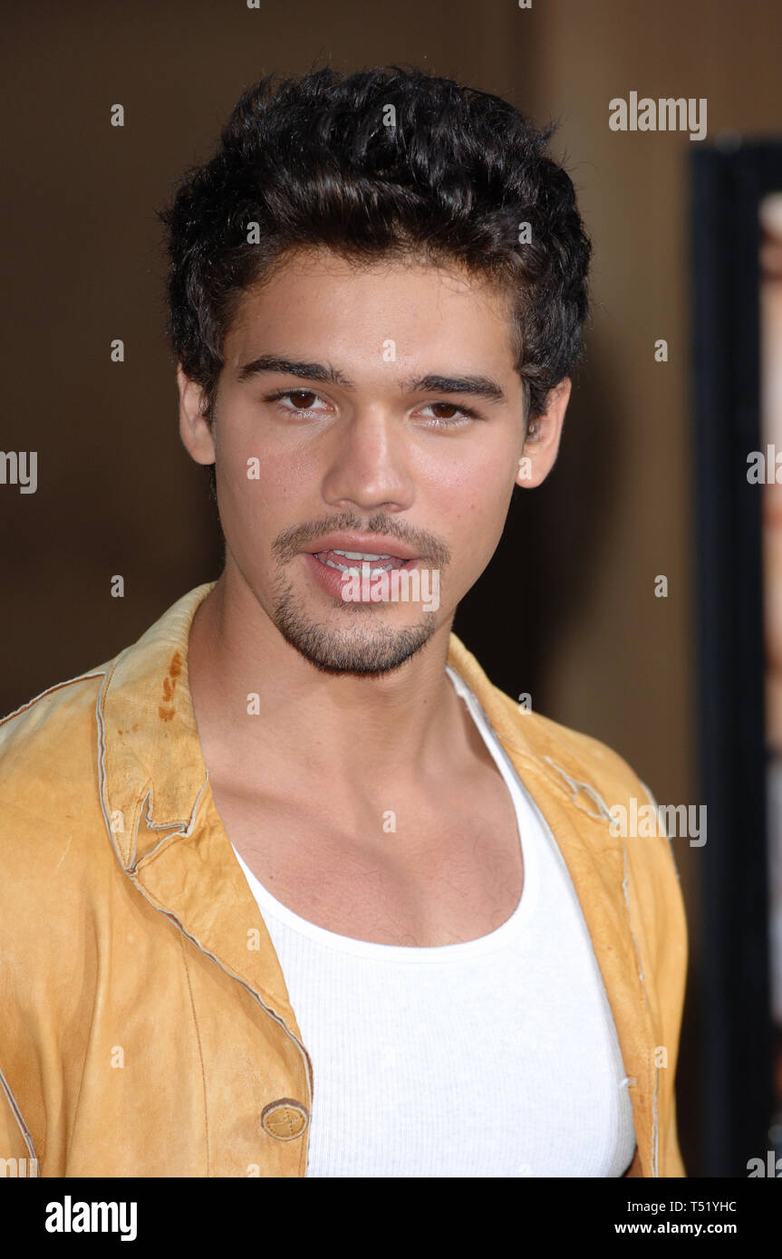 LOS ANGELES, CA. August 23, 2005: Actor/singer STEVEN STRAIT at the Los ...
