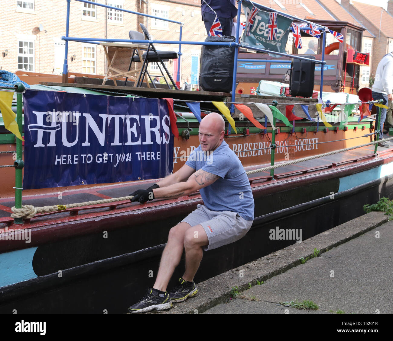 The World Barge Pulling Championship held on Beverley Beck, East Riding ...