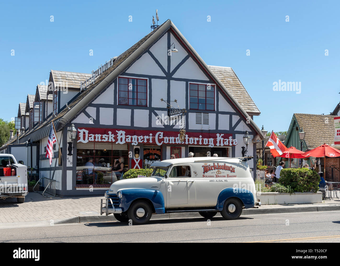 Bakery Delivery Truck High Resolution Stock Photography and Images - Alamy