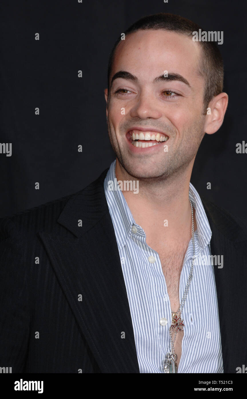 LOS ANGELES, CA. September 10, 2005: Actor JOHN HENSLEY at the premiere ...