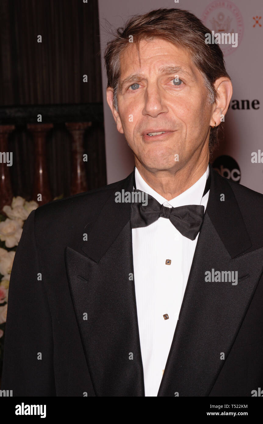 LOS ANGELES, CA. September 21, 2005: Actor PETER COYOTE at premiere ...