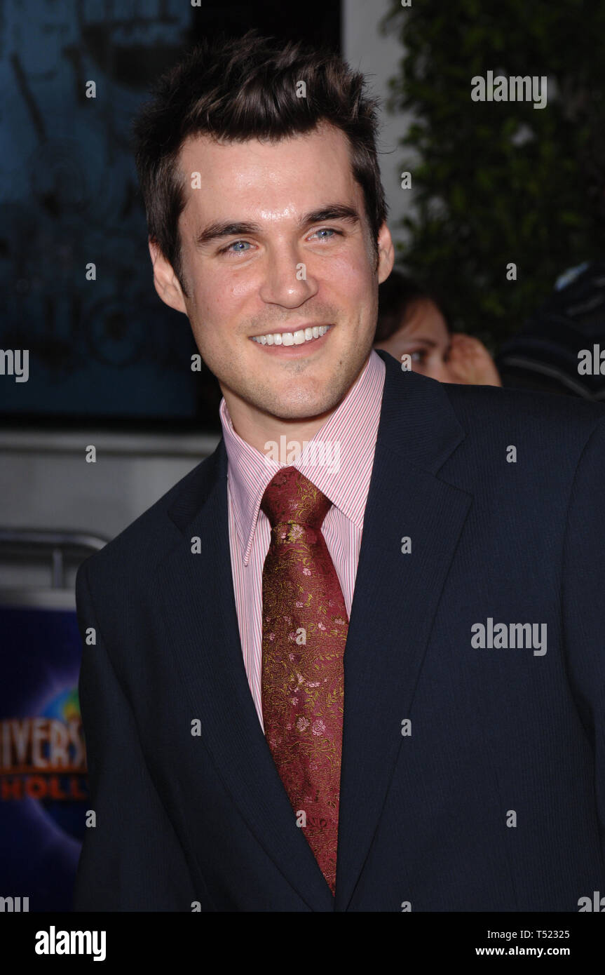 LOS ANGELES, CA. September 22, 2005: Actor SEAN MAHER at the Los ...