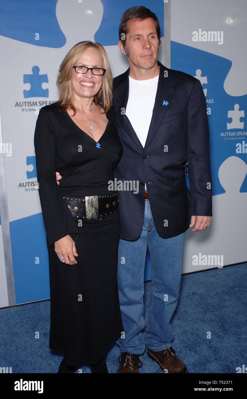 LOS ANGELES, CA. September 24, 2005: Actor GARY COLE & wife at "One ...