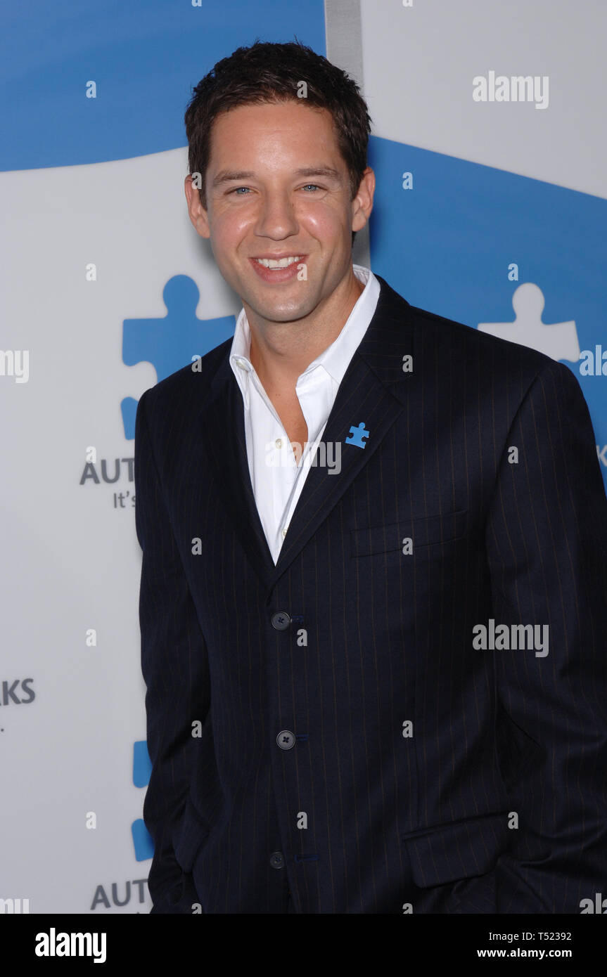 LOS ANGELES, CA. September 24, 2005: Actor TODD GRINNELL at "One Night ...