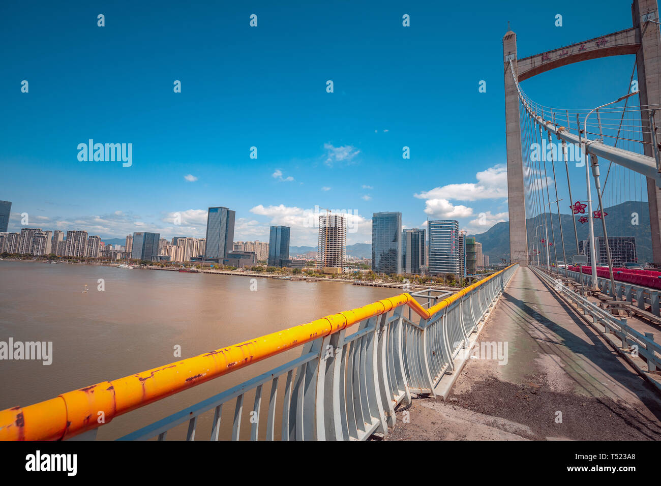 Fuzhou bridge hi-res stock photography and images - Alamy