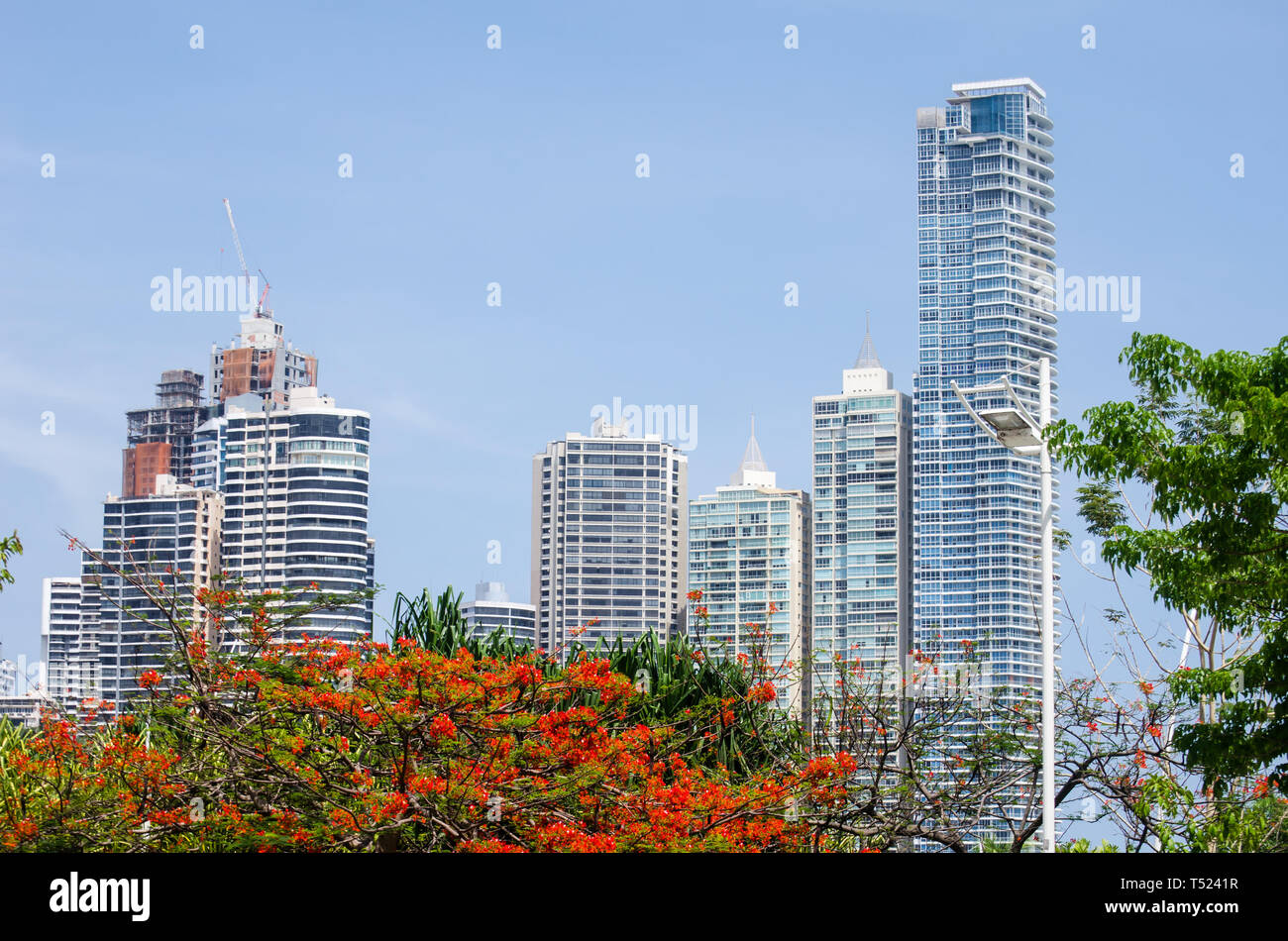 Modern tourist buildings buildings hi-res stock photography and images ...