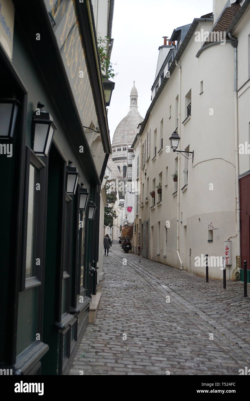 The streets of Montmartre, Paris Stock Photo - Alamy