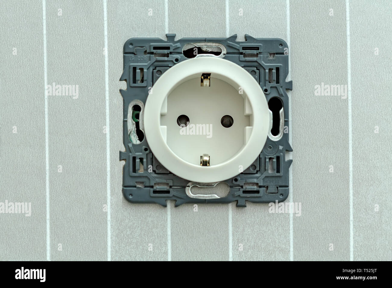 Open socket hi-res stock photography and images - Alamy