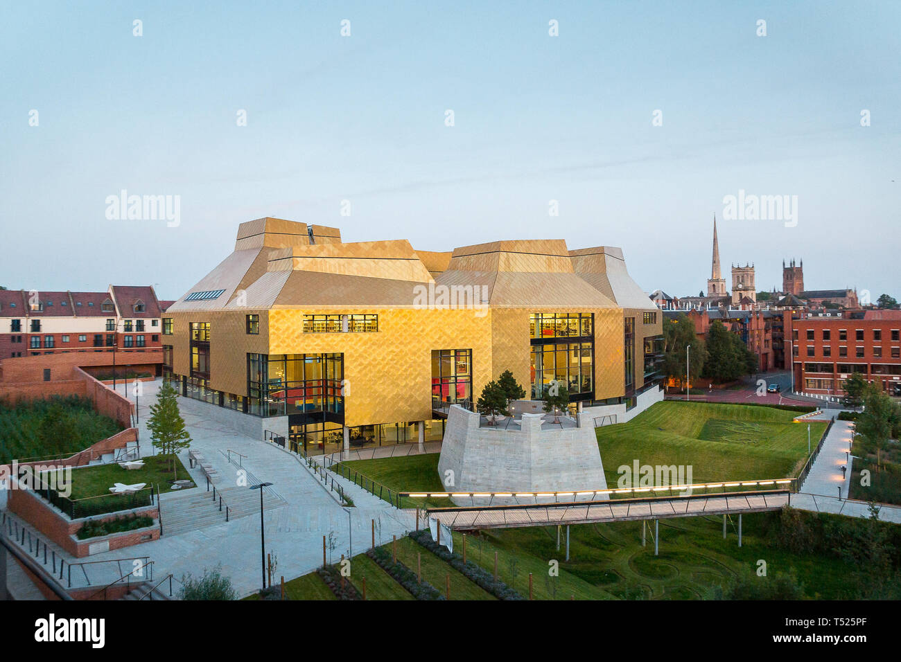 The Hive in Worcester is a library created jointly by University of ...