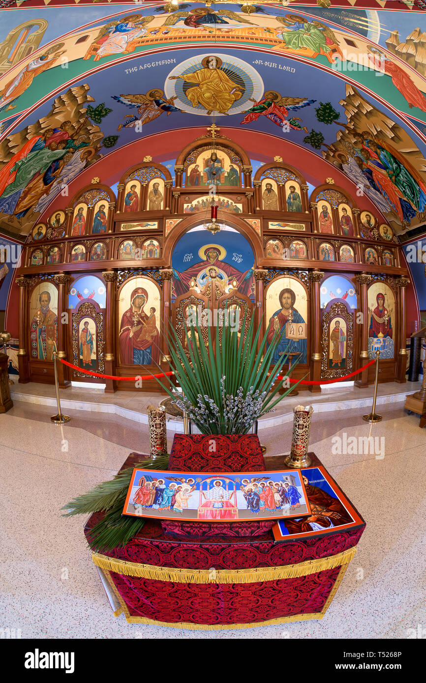 Altar and sanctuary of the Annunciation Byzantine Catholic Church on ...
